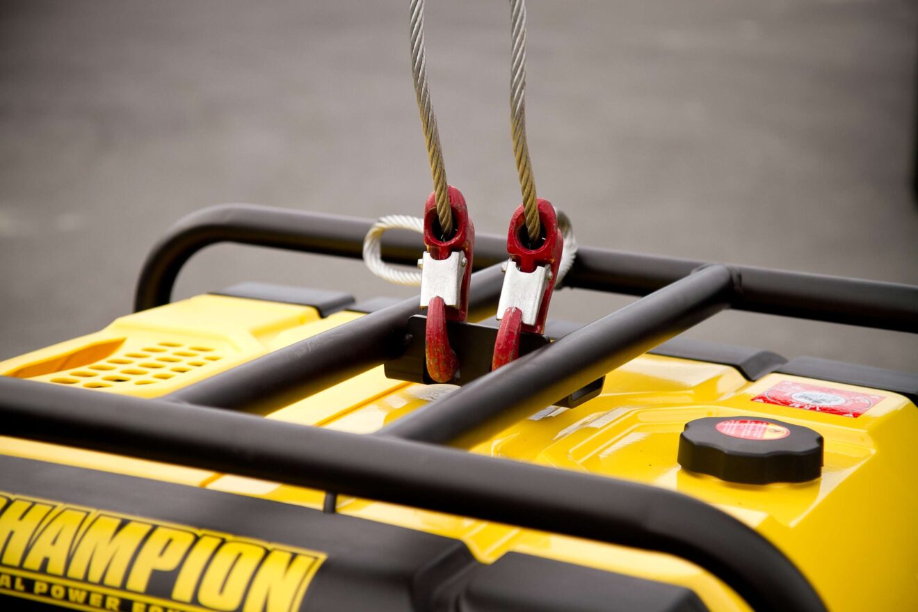 Champion – 12,000 Watt Generator – 100111 – Claveberg